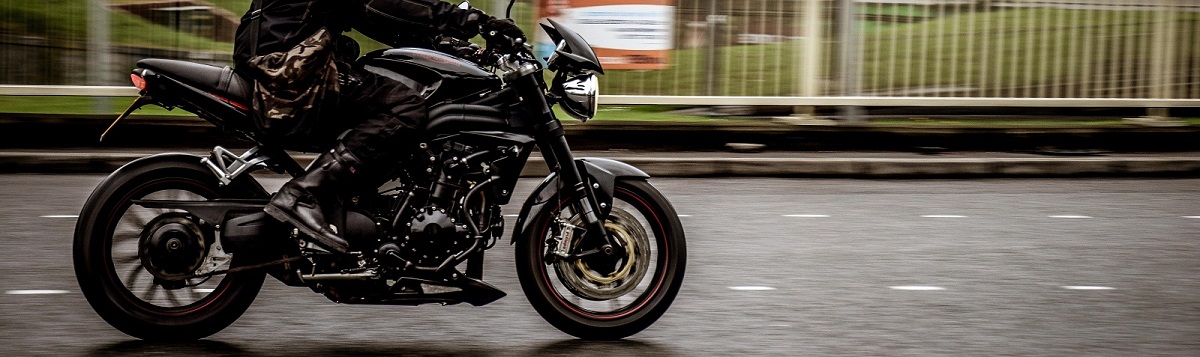 GPS motorcycle tracker: buying guide